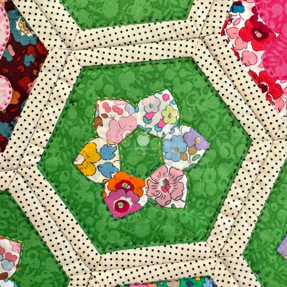 Poppin' Table Topper | Placemat | Mini Quilt: PDF Pattern ...